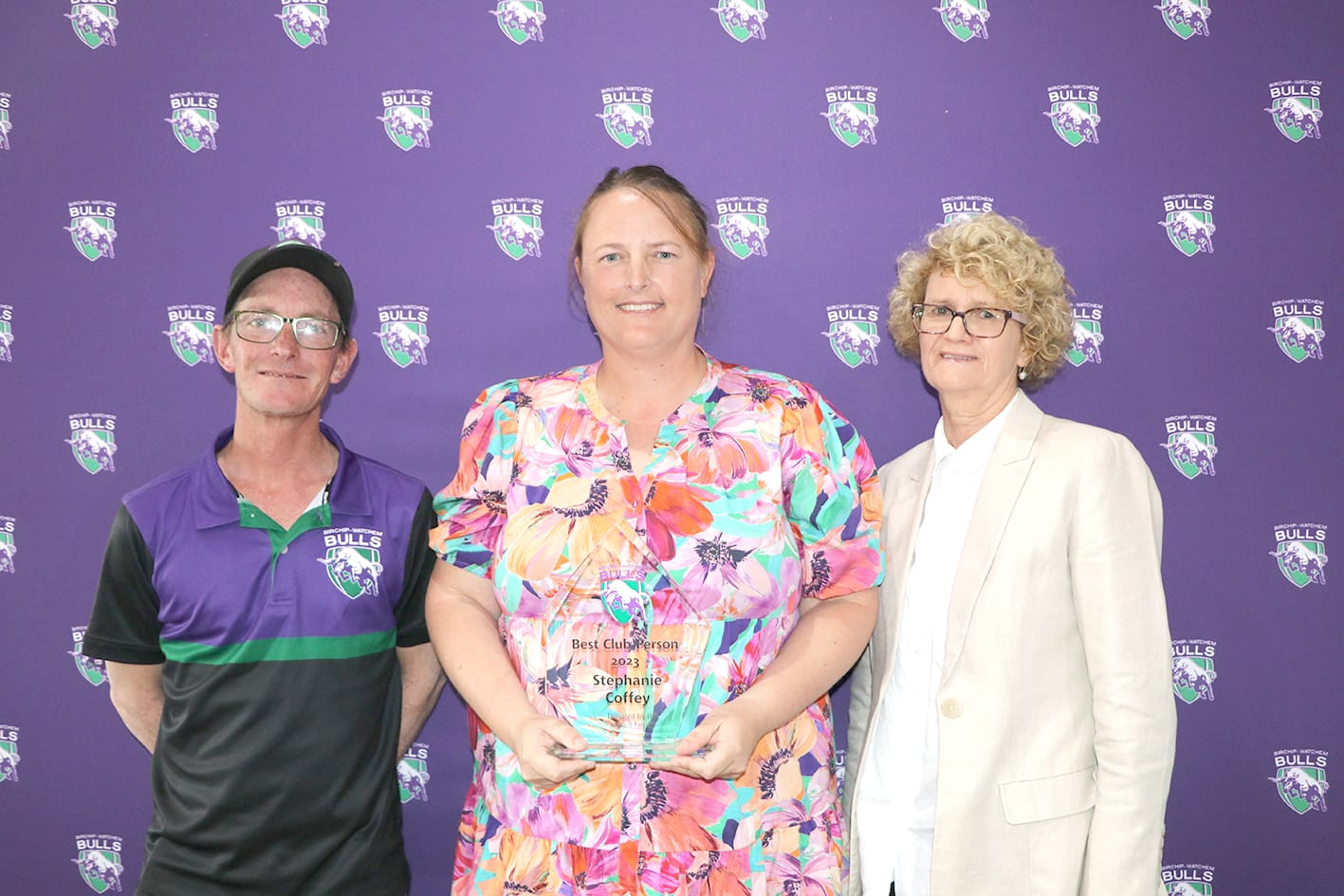 Steph Wins Standing Ovation